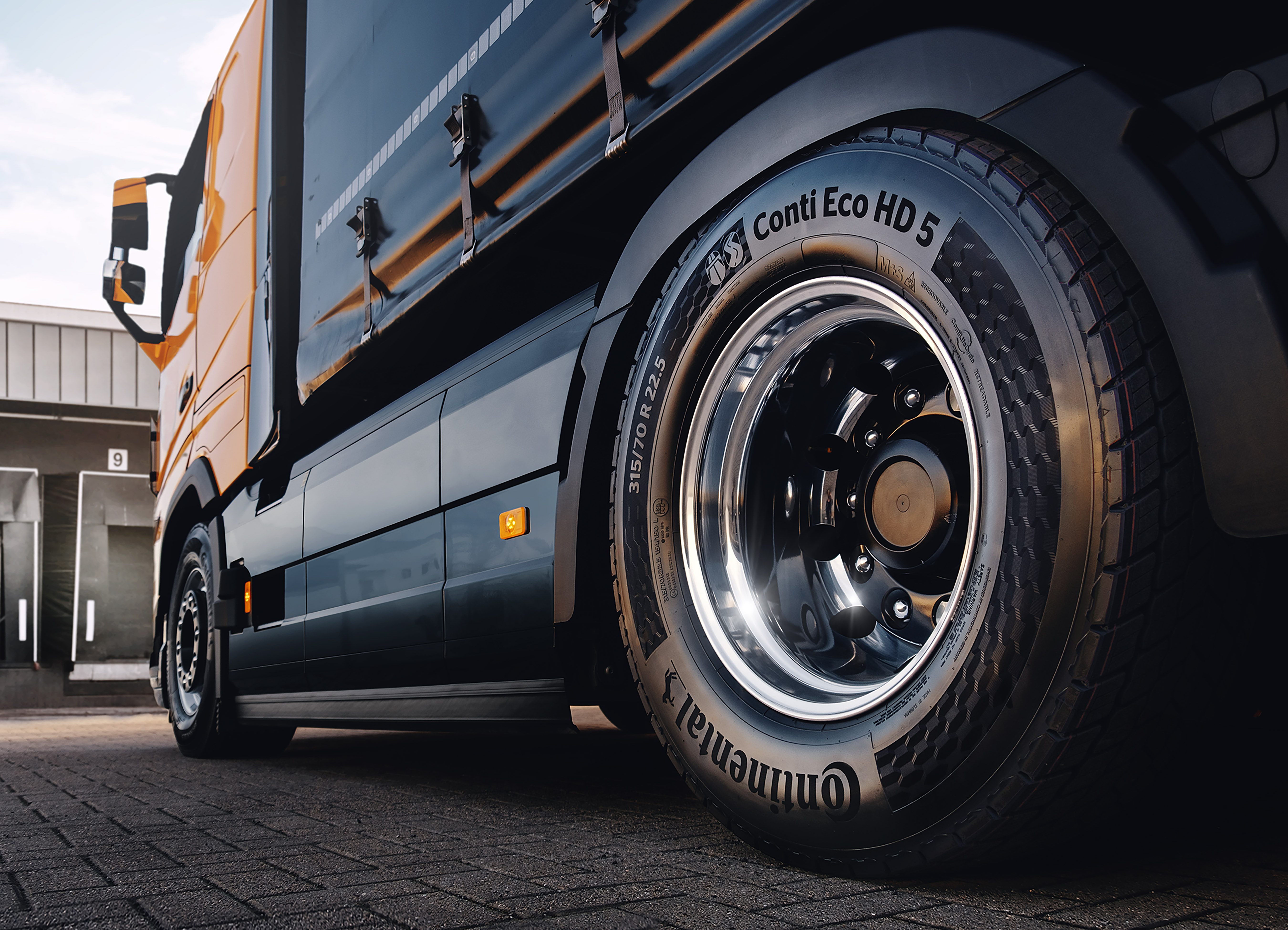 New Tires Focus on Durability and Support the Holistic ContiLifeCycle ...