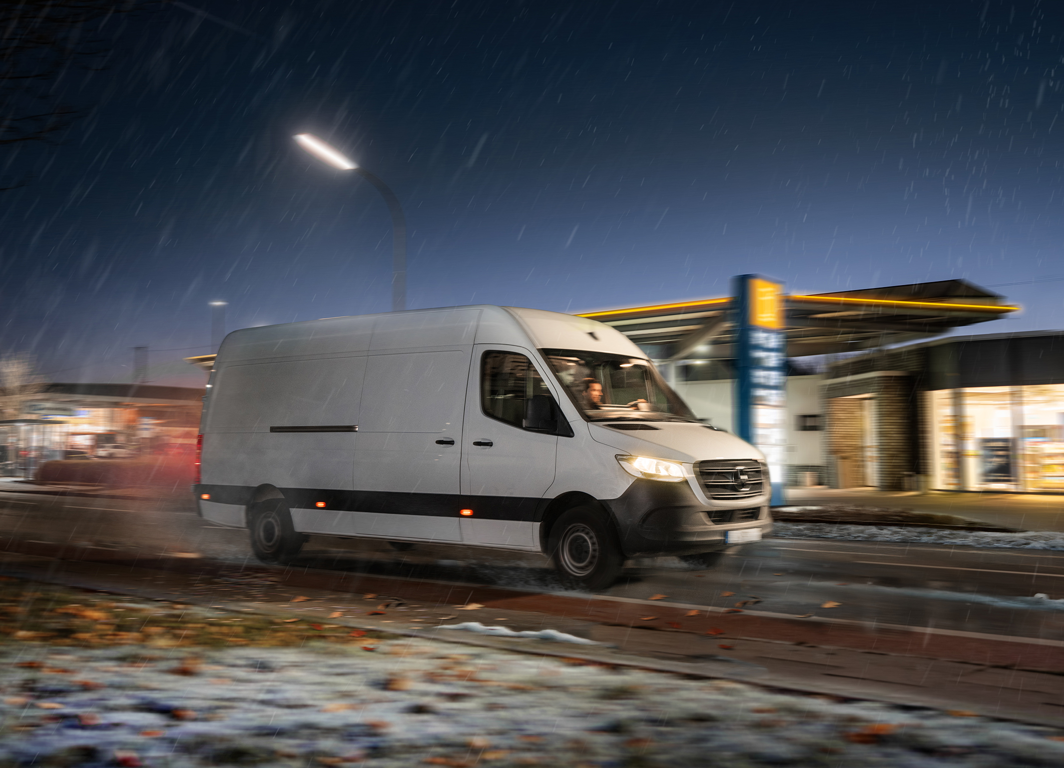 Continental Sets New Standards for Vans with its First AAA-labeled All ...