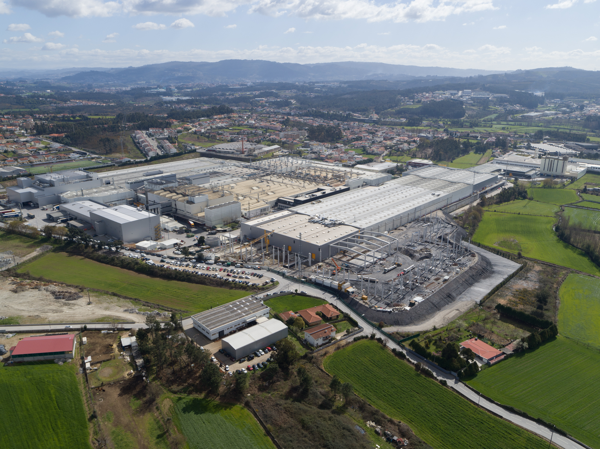 Continental Extends Production Facilities in Lousado, Portugal, with ...